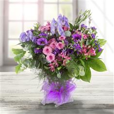 Elsa Brown Florist Surbiton - Order Online or 020 8399 3975