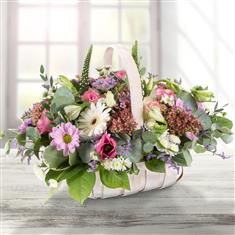 Elsa Brown Florist Surbiton - Order Online or 020 8399 3975