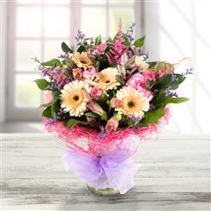 Elsa Brown Florist Surbiton - Order Online or 020 8399 3975